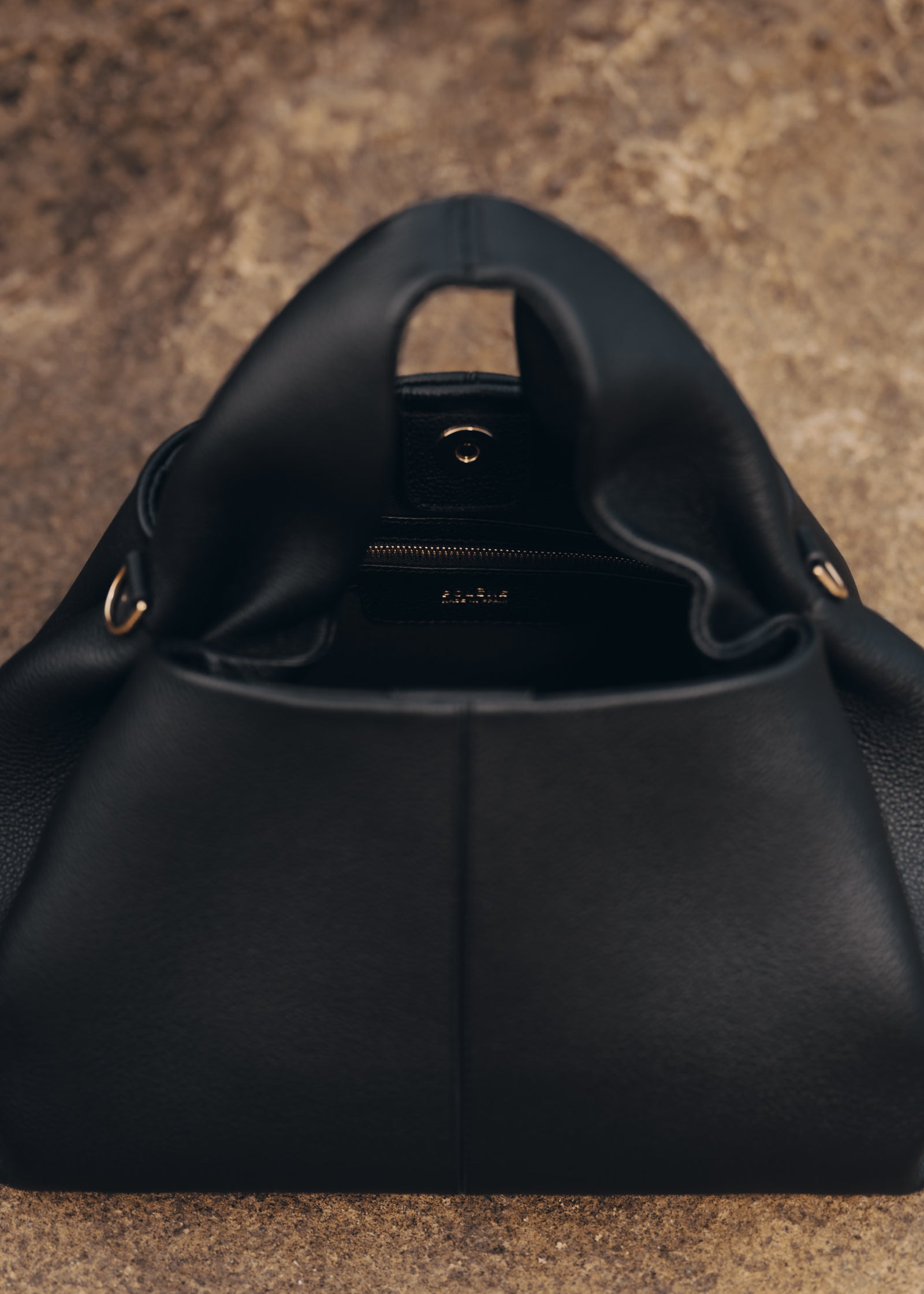 Polène | Bag - Numéro Neuf - Textured Black – Polène EU