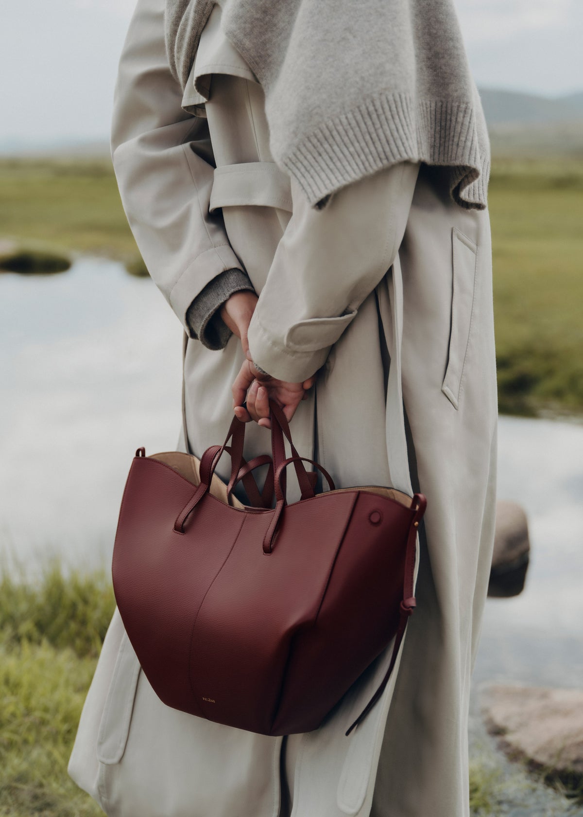 Polène | Bag - Cyme - Textured Black Cherry – Polène EU